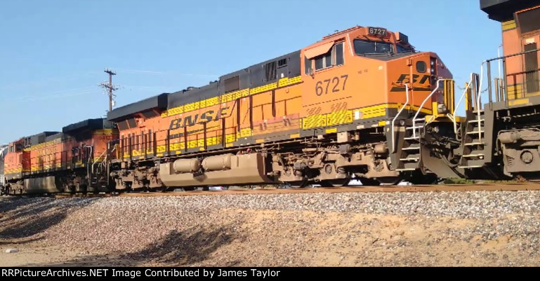BNSF 6727